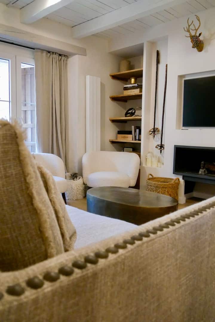 Arties Lodge. Casa Reformada Con Jardín (8pax). - Vielha