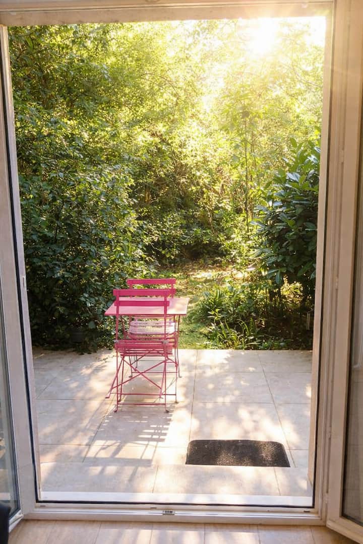 Charmant T2 Avec Parking Et Terrasse - Aix-en-Provence