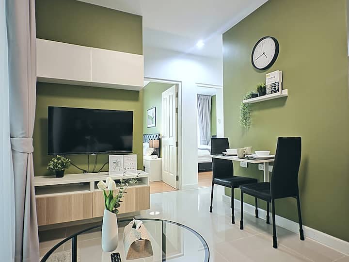 Nirin: 2 Queen Bedrooms,bts Udomsuk,garden View - Thailand