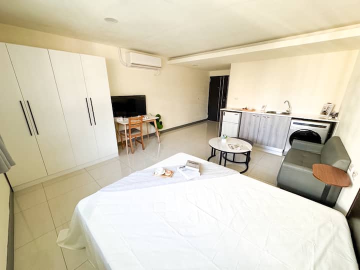 走路逢甲 全新大套房 - Daya District