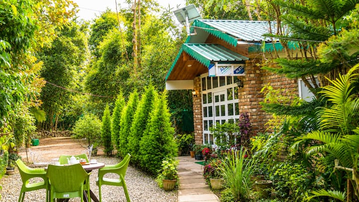 Nature Habitat Cottage 4br- Dehradun By Homeyhuts - Dehradun