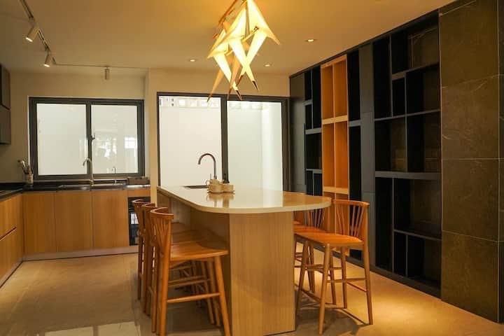 Cozy Vibe/big Pool/ 4br Private House - Da Nang