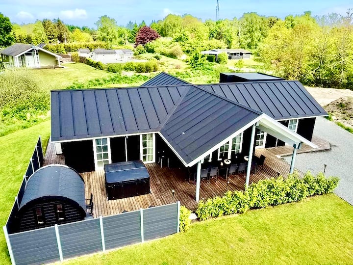 Luksus Wellness Ude Spa & Sauna - 13 Gæster (10+3) - Tanska