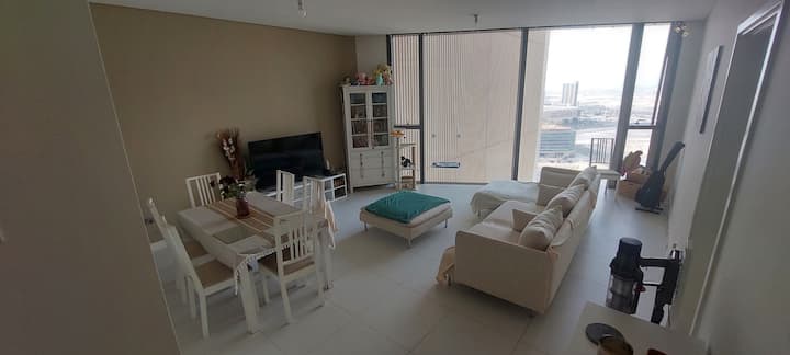 Cozy Private Room In Reem Island - Abu Dhabi