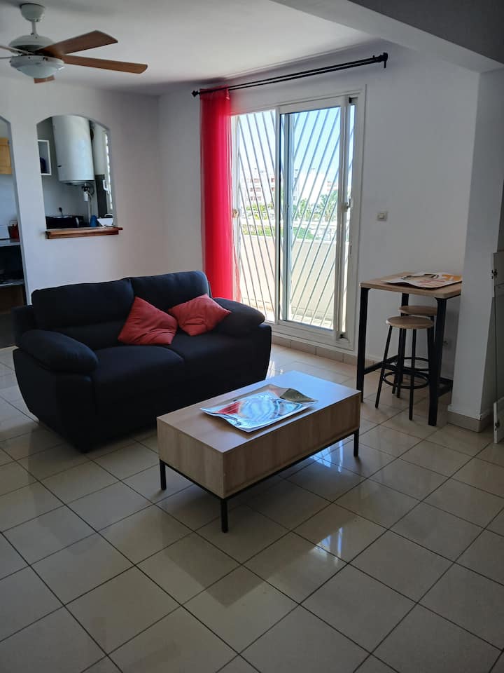 T2 Lumineux Idéalement Situé - Saint-Denis, La Réunion