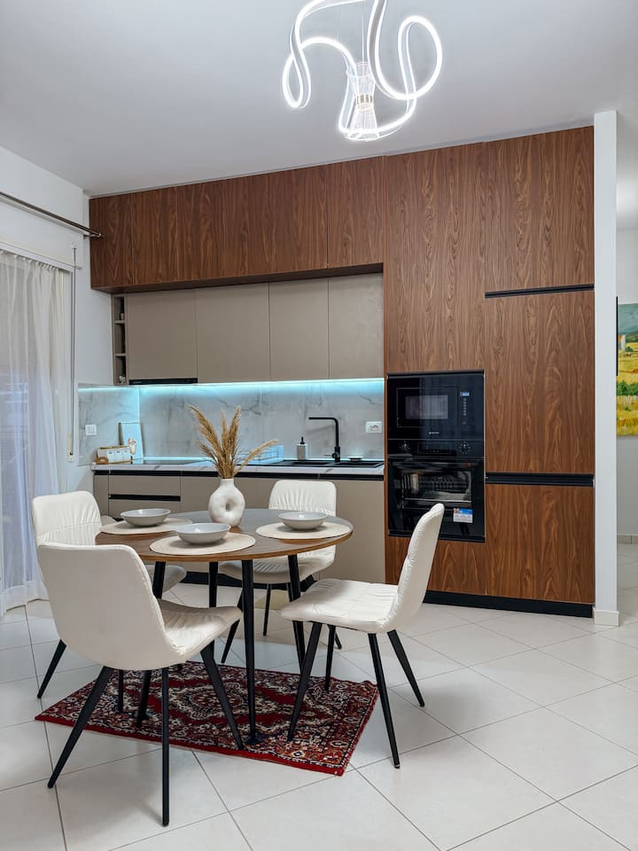 Lorel’s Homes 5 City - Vlorë