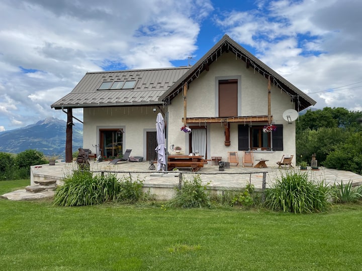 Pour Les Amateurs De Nature. - Embrun