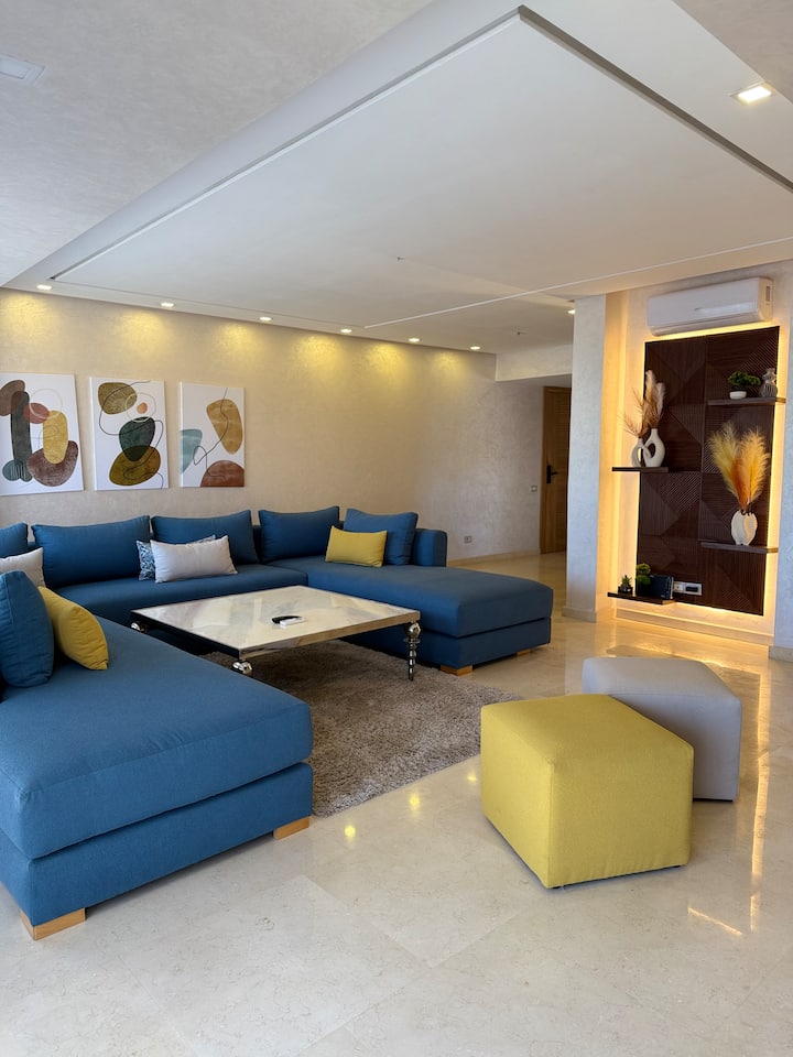 190m² De Pur Luxe à Casa & Parking, Aerobus - Casablanca