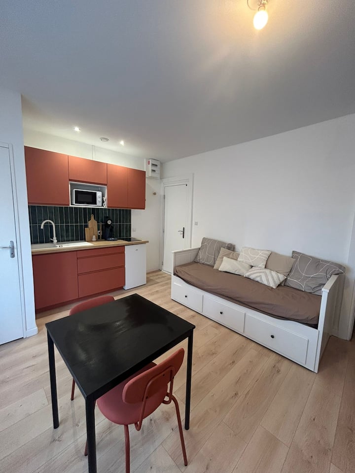 Le Caracas : Studio Moderne - Arras