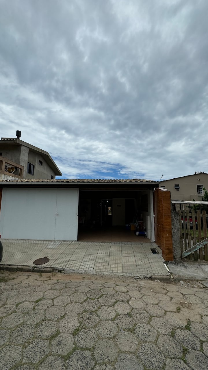 Casa No Mar Grosso Em Laguna Sc - Laguna