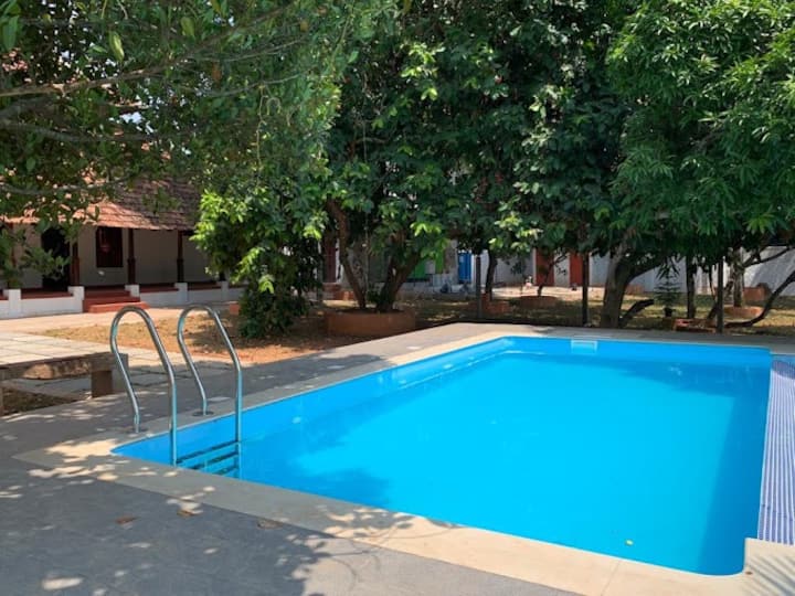 Heritage Pool Villa Retreat 5b - Chalakudy