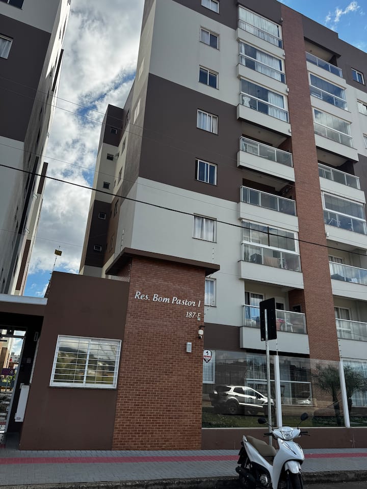 Apto Completo! 2min Da Arena Conda, Centro Eventos - Chapecó