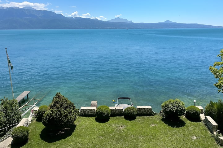 Maison Pieds Dans L'eau - Lausanne