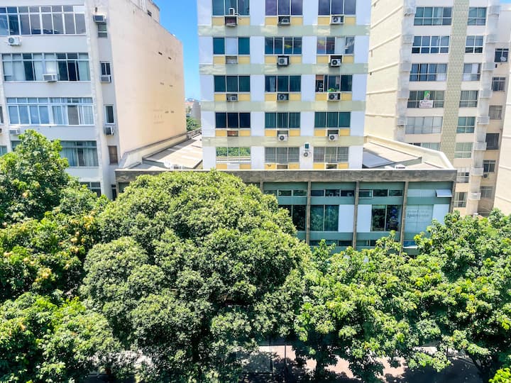 Apto De 2 Quartos No Coração De Ipanema - Rio de Janeiro