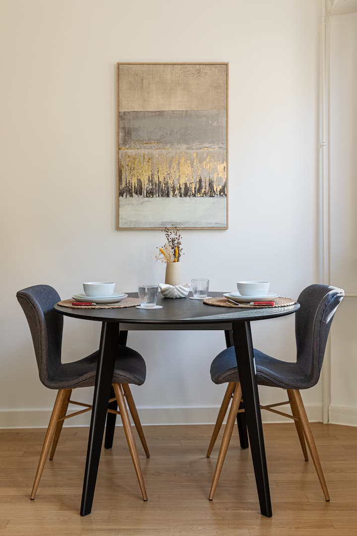 Chic & Central Lakeside Home #14 - Genève