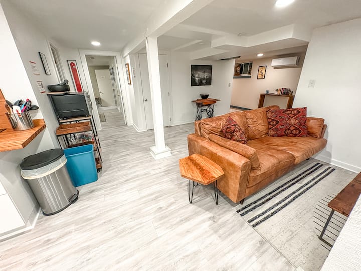 Cozy Two-bed Basement Apartment In Ne Portland - Portland, OR