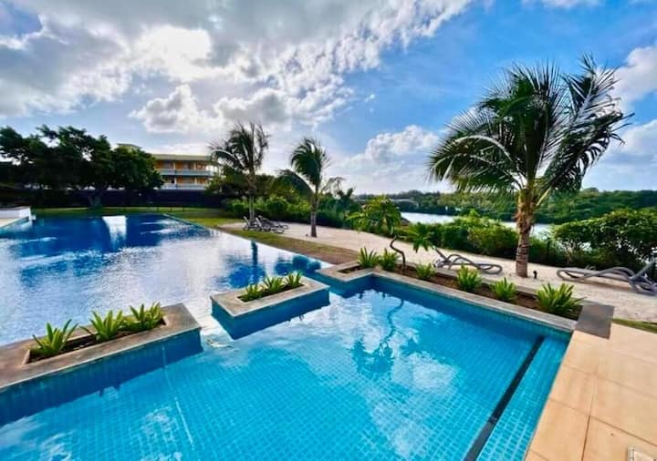 Riverfront Villa 69 - Port Louis