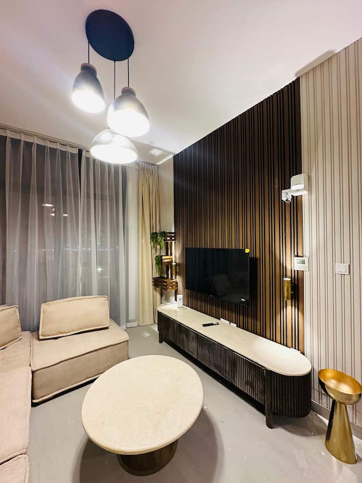 1br Wanderlust Apartment By Blue Cloud Holidays - Charjah