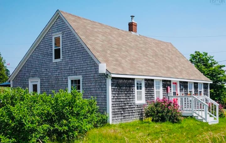 The Old Cape - Lunenburg