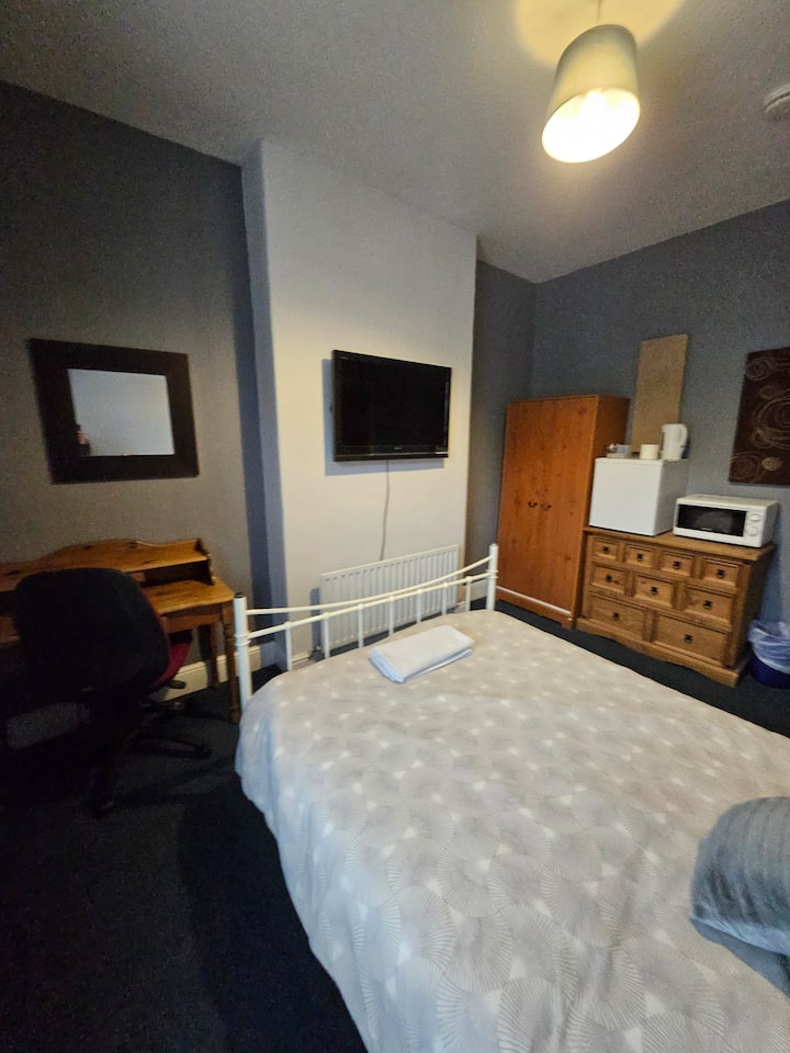Rent Room Next To Train Station - Darlington