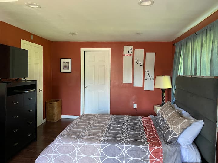 Comfy Cove - West Hartford, CT