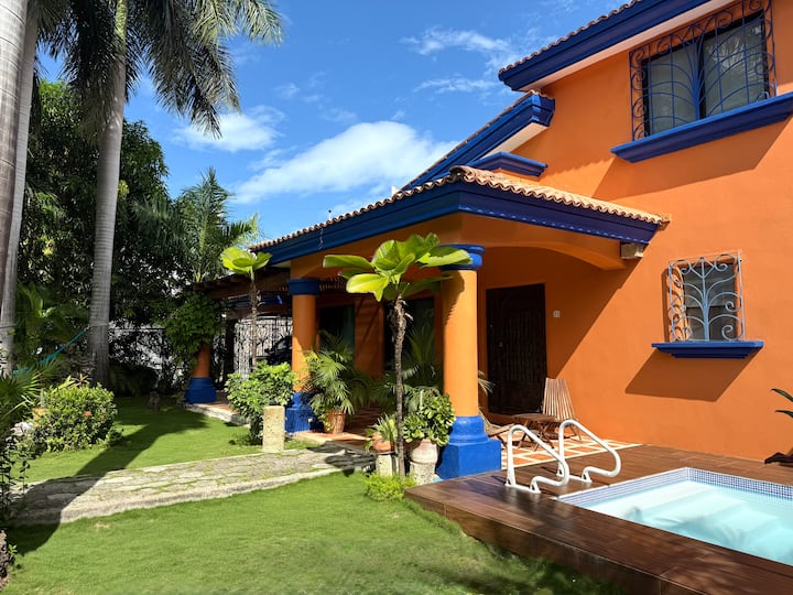 Villa Camila/ Loft Céntrico Con Alberca Y Jardín - Cancún