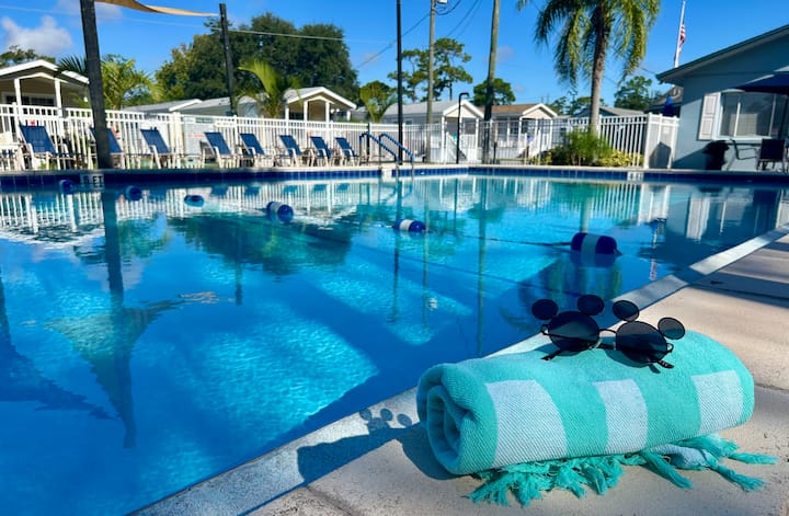 Halloween Hideaway- Family Fun Cottage Near Parks - Kissimmee