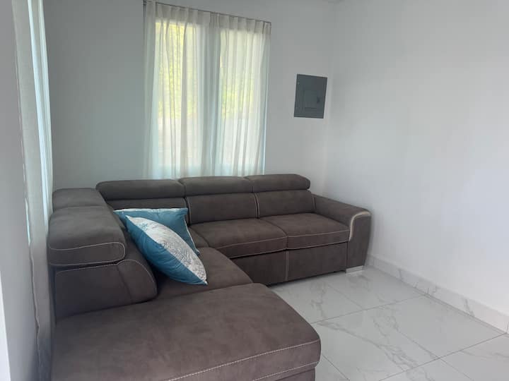Big Tree Apartment #2! - Aguada
