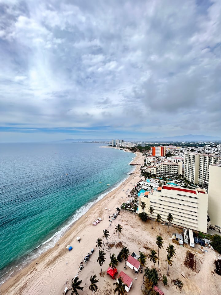Pulpo Beach Front Studio 12 Floor - Puerto Vallarta