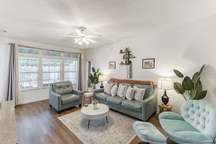 Just Like Home- Pet Friendly- 3bd/ King Bed - Huntsville, AL