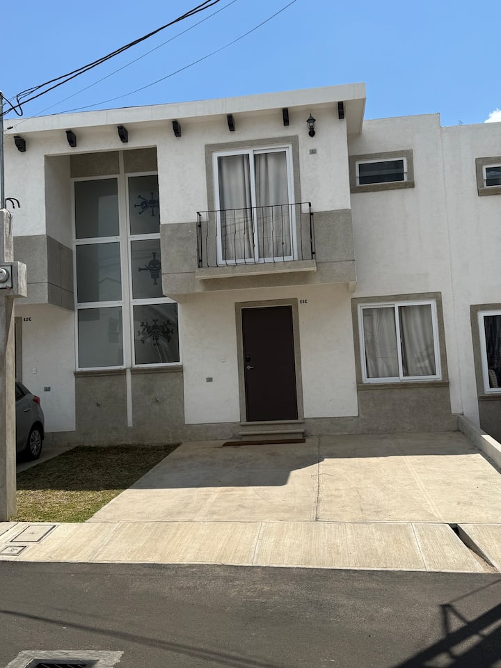 Un Hogar Alejado De La Ciudad. - Fraijanes