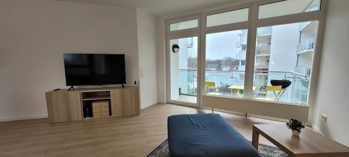 Moderne 2-zimmer-wohnung Auf Berlin-stralau - Berlín