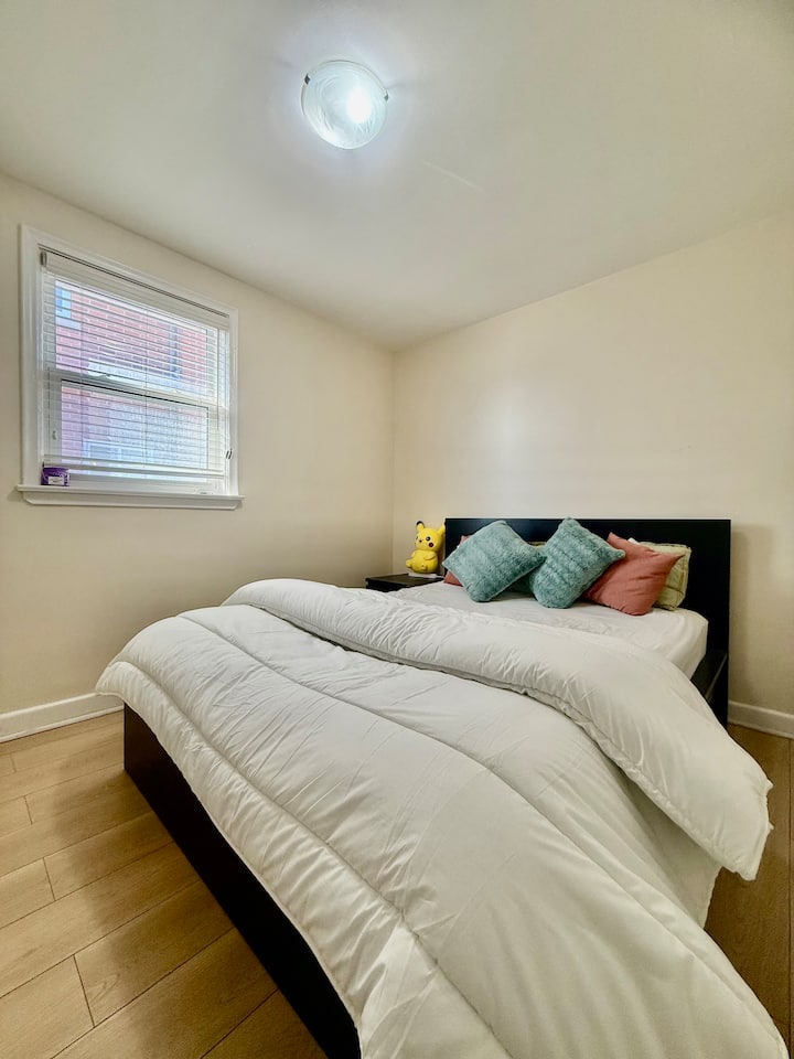 Private Room Near Airport - Toronto