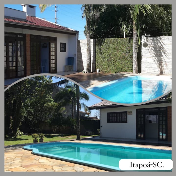 Casa De Praia Em Itapoá/sc - Itapoá