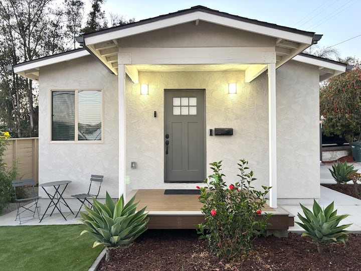 Entire House, Fenced Yard, And Driveway - Spring Valley, CA
