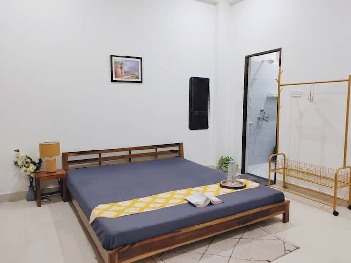 Vindhya - 3bhk Near Assi Ghat - ワーラーナシー