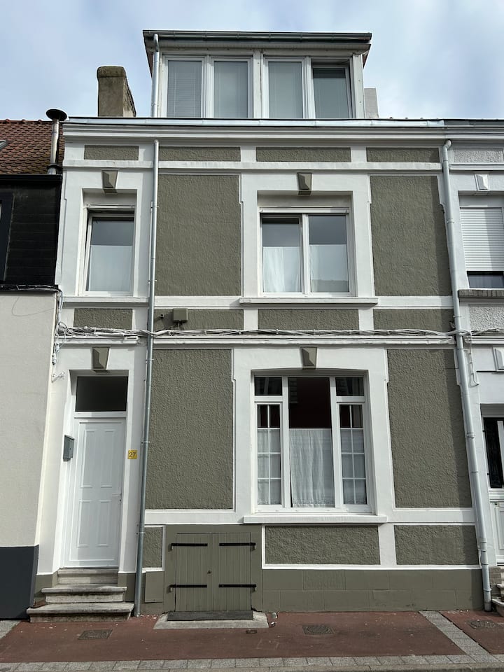 Maison 4 Chambres à Calais - Calais
