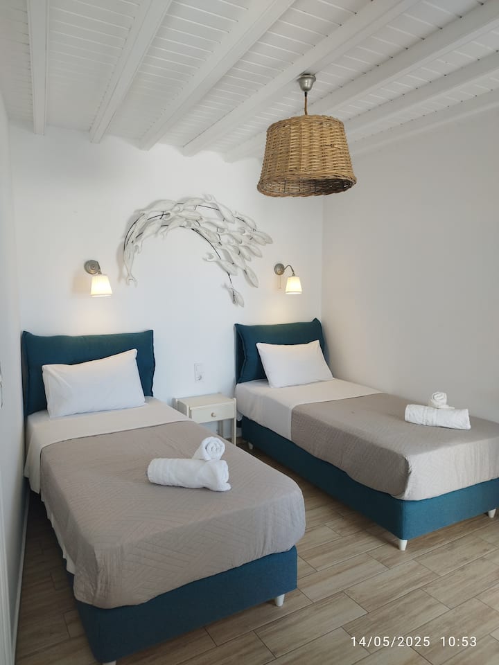 Nikos Rooms 3 - Mykonos