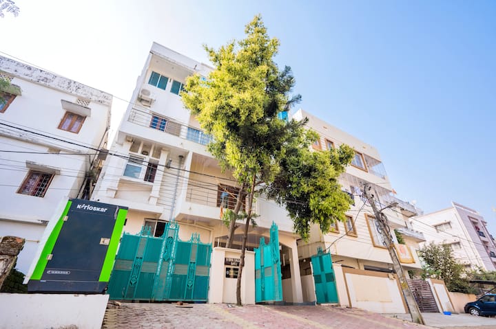 26 Room Co-located Harmu Villa Vidyageet - Ranchi