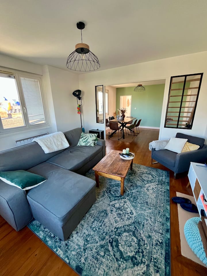Duplex Lumineux 82m² Chu Baco Lu - Nantes
