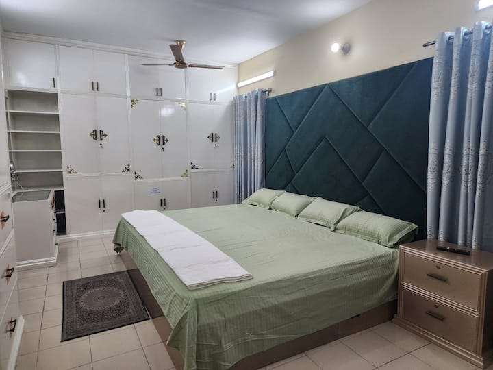 Luxury1680 Sq Ft Apt@gulshan1 - Dhaka