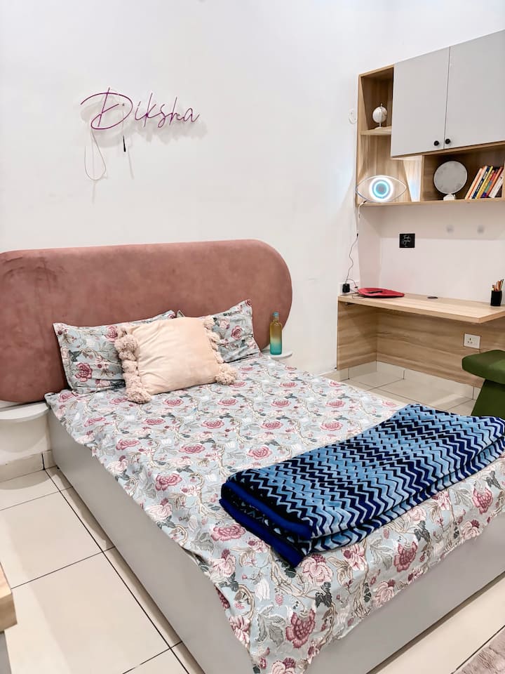 Private Room Near Yps - Only Female - Patiala