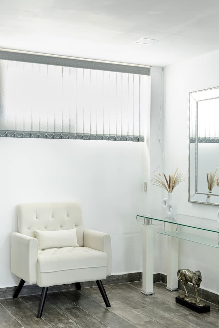 Apartamento Moderno Colonia Escalón 4 Habitaciones - San Salvador