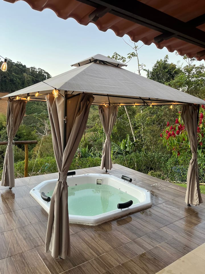 Chalé Em Domingos Martins Com Jacuzzi - Wifi - Domingos Martins