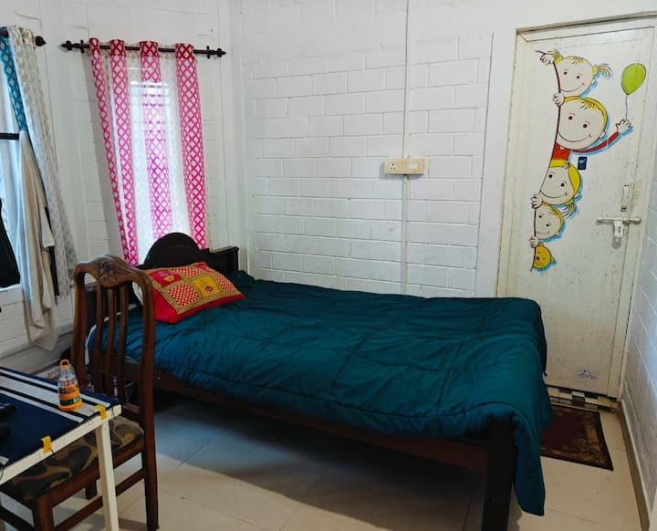 Heinrichwolfi Room With Seaview - Kayamkulam