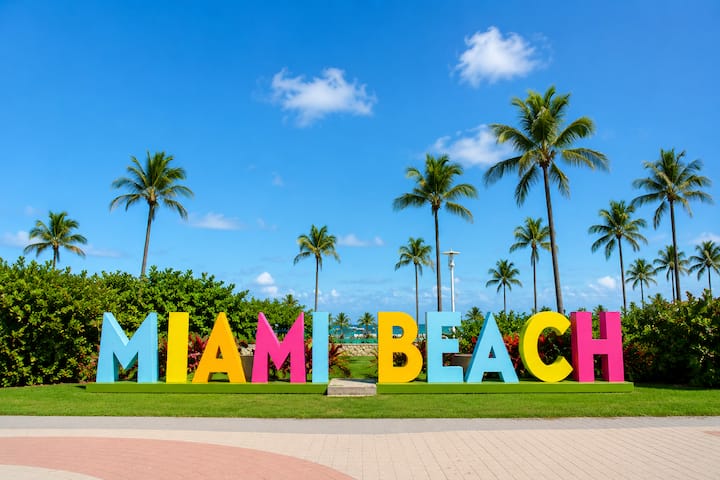 South Beach 2br Steps To Beach Best Location - Miami Beach