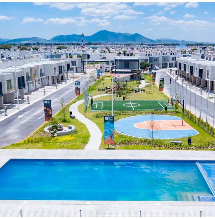 Aeropuerto Casa Santa María - Aeropuerto de Guadalajara Miguel Hidalgo y Costilla (GDL)