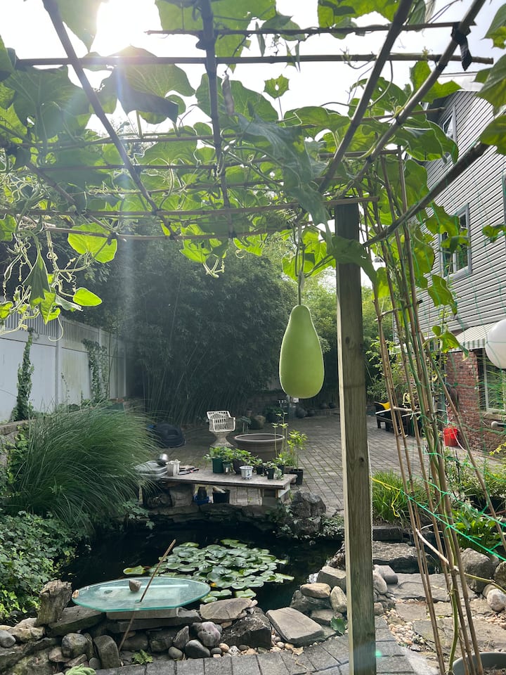 Roslyn/greenvale 1st Floor Flat With Garden - Great Neck, NY