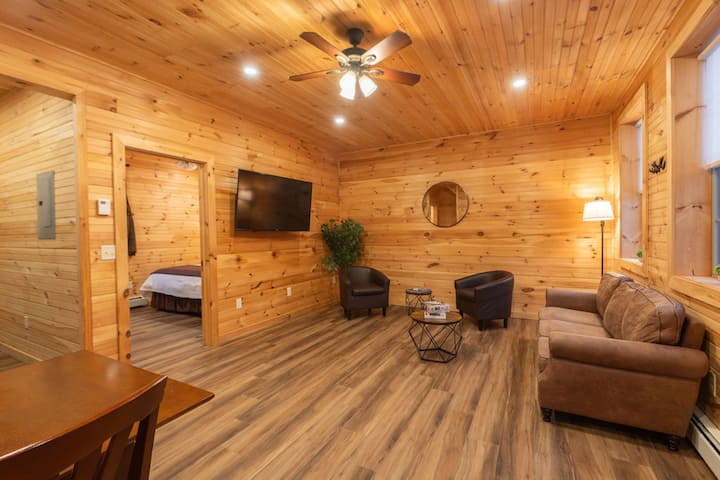 Townhome Two Kings Each Floor White Mountains - Bethlehem, NH