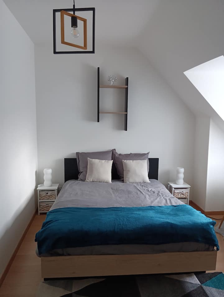 Chambre Au 1er éTage, Vue Jardin Calme Et Reposant - Sens